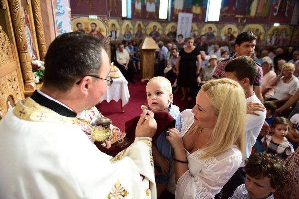 Sfânta Euharistie este foc care arde totul – ORA DE RELIGIE